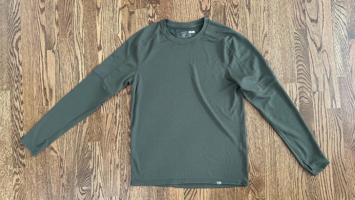 How to Make a Skivvy Roll | Pack Like a Pro | TruePrepper