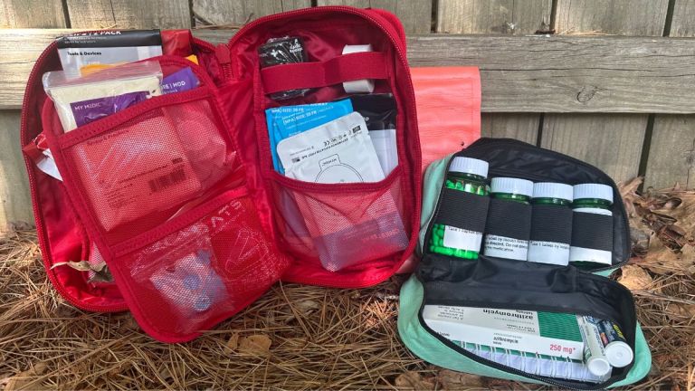 Get Home Bag List | 43 GHB Essentials | TruePrepper