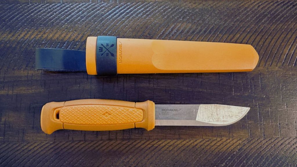 Best Bushcraft Knife for Wilderness Survival | TruePrepper