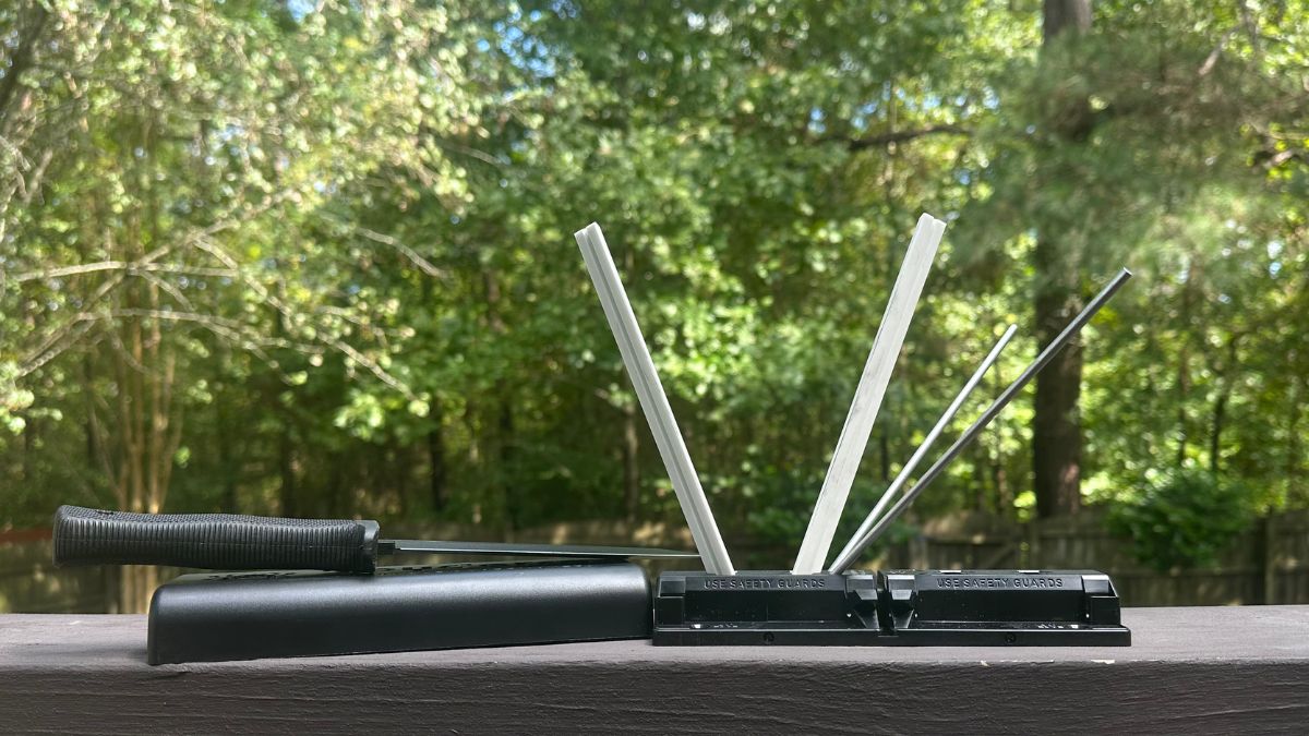 Best Knife Sharpener for Survival | TruePrepper