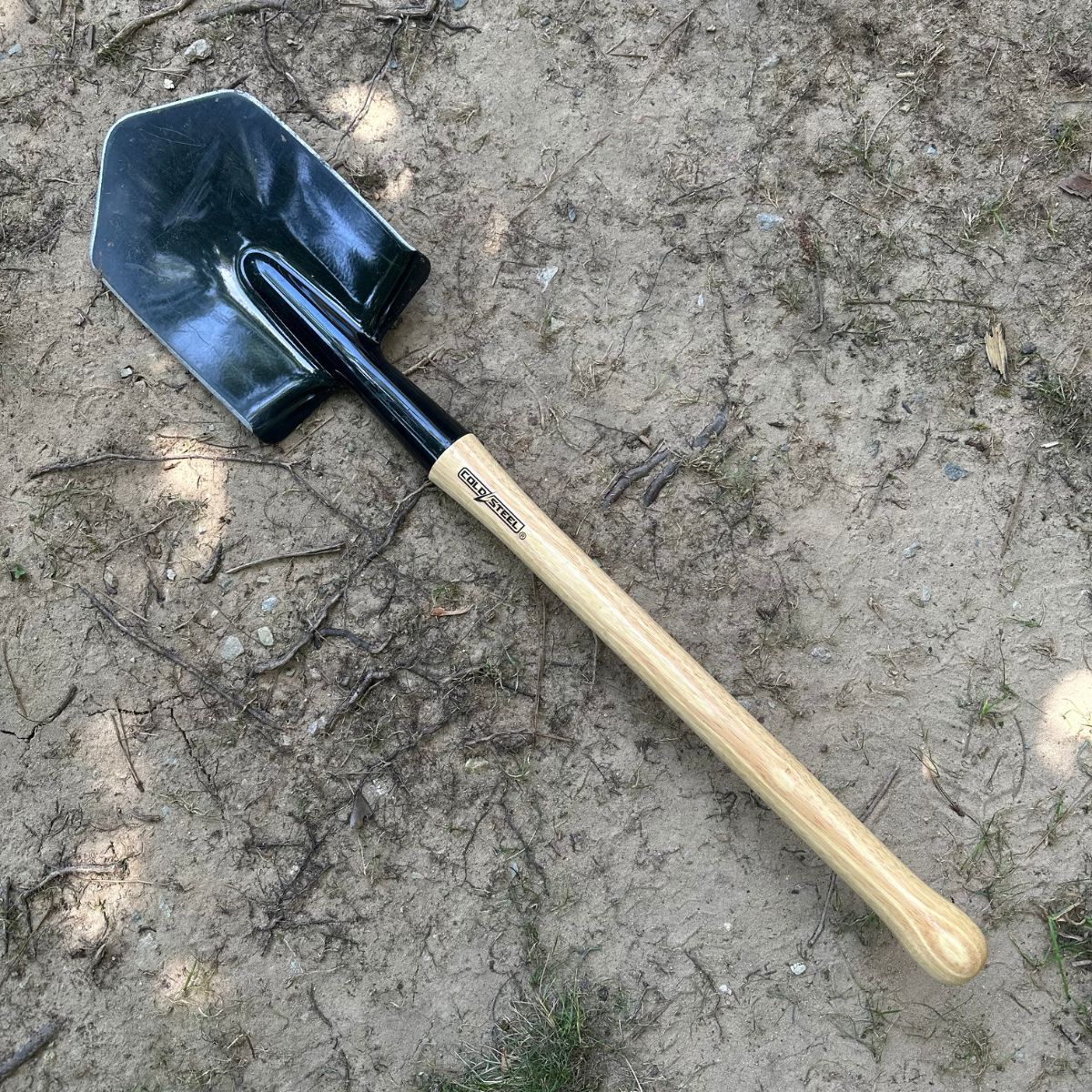 Best Survival Shovels, E-Tools, and Trowels | TruePrepper