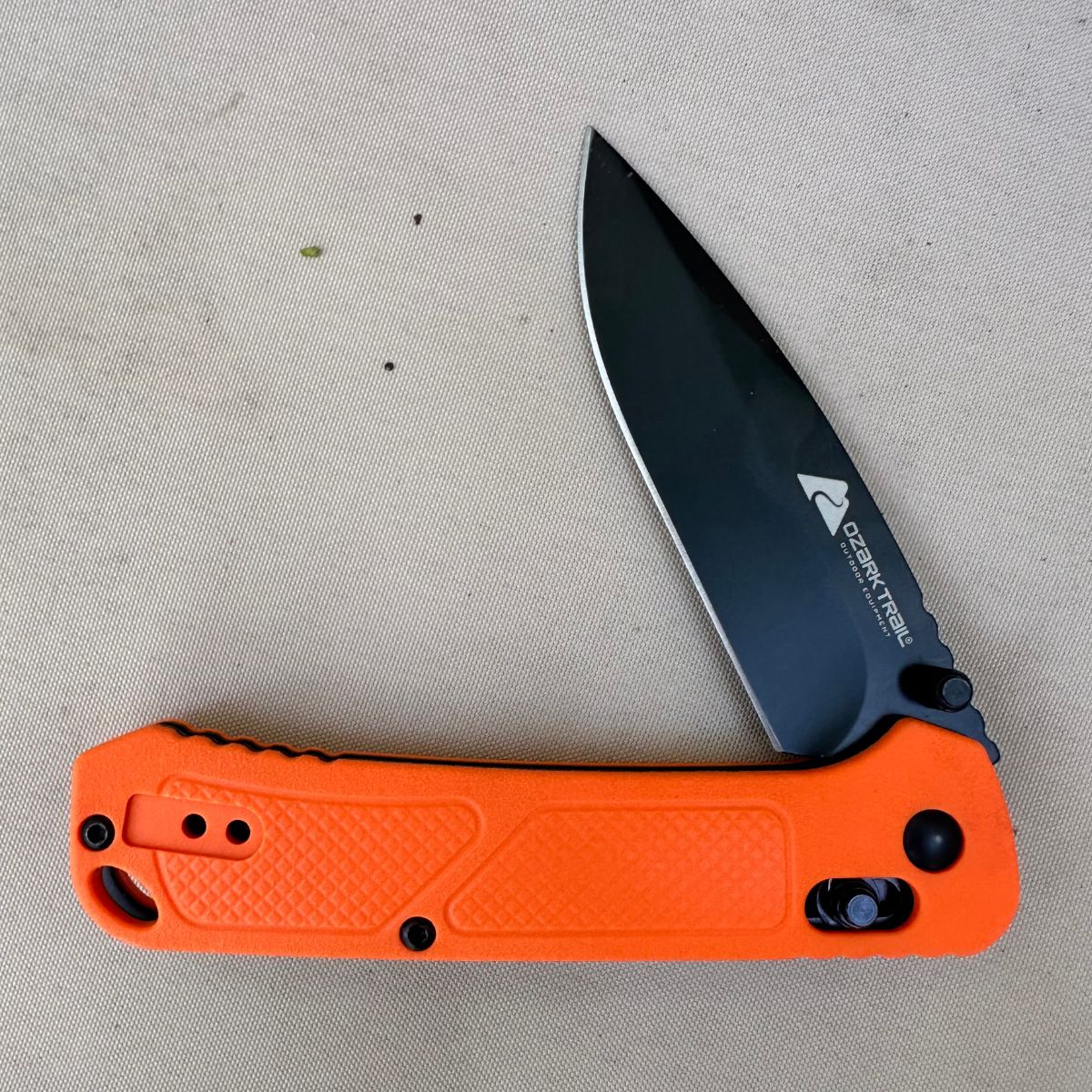 Best Folding Survival Knife for EDC | TruePrepper