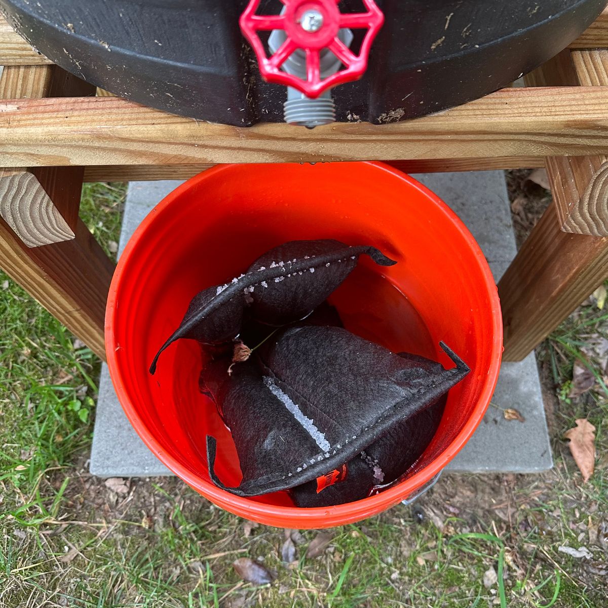 Best Flood Barriers for Disasters and Emergencies | TruePrepper