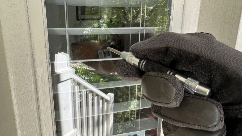 Best Window Breaker for Vehicle Glass and Survival | TruePrepper