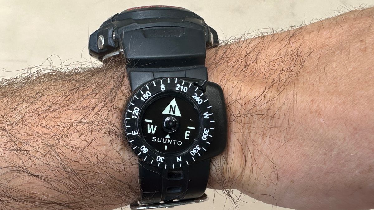 Best Survival Compass for Land Navigation | TruePrepper